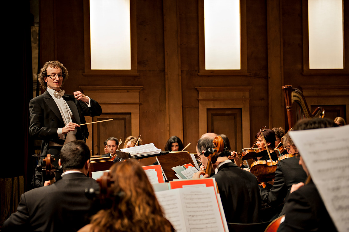 Meet Minnesota Opera's New Assistant Conductor, Jonathan Brandani ...